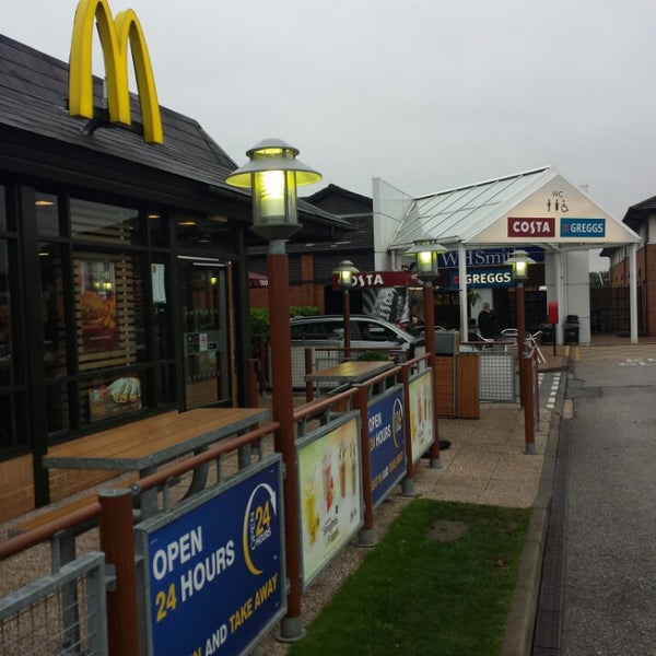 Photos at Lymm Motorway Services (Moto) - 20 tips from 1221 visitors