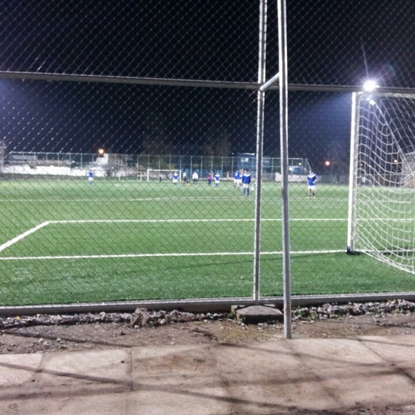 Cancha Guillermo Saavedra - Soccer Field in Rancagua