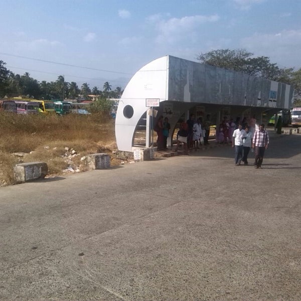Stadium Bus Stand - Bus Line in Palakkad