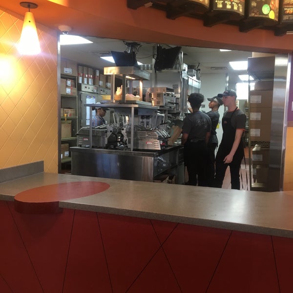 Taco Bell - Ocean Springs, MS