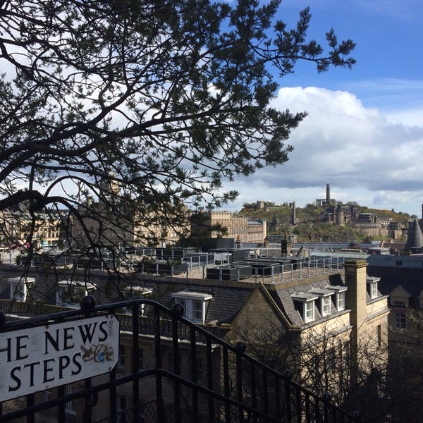 Photos at The News Steps - Waverley Station - Edinburgh, City of Edinburgh