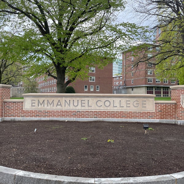 Emmanuel College - University in Boston