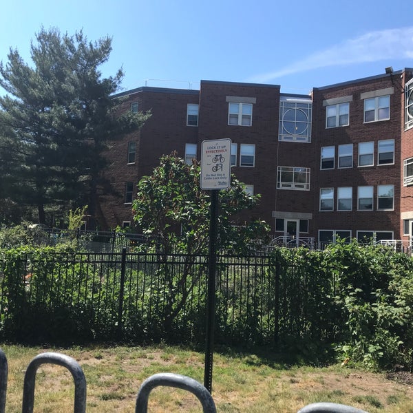 Latin Way - Lower Campus Road