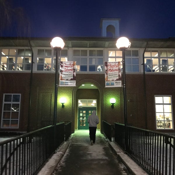 Newton Free Library - Library in Newton Center