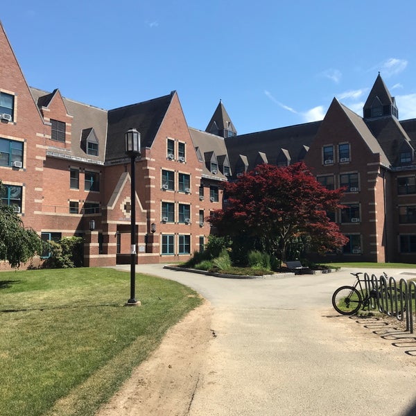 Latin Way - Lower Campus Road