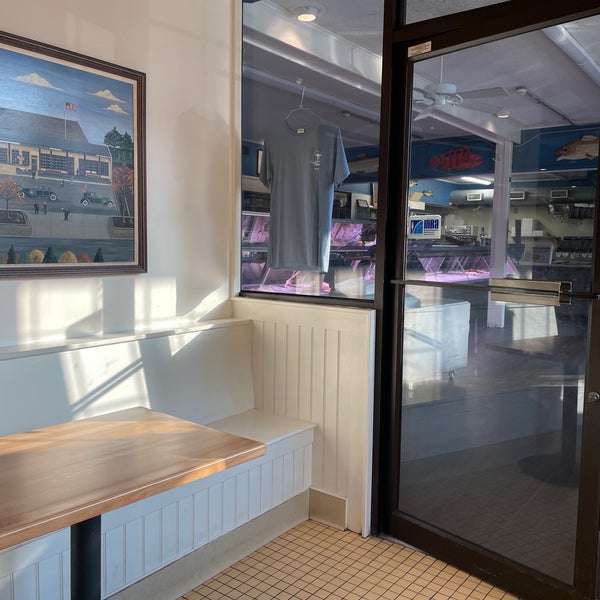 Captain Marden's Seafoods - Seafood Restaurant