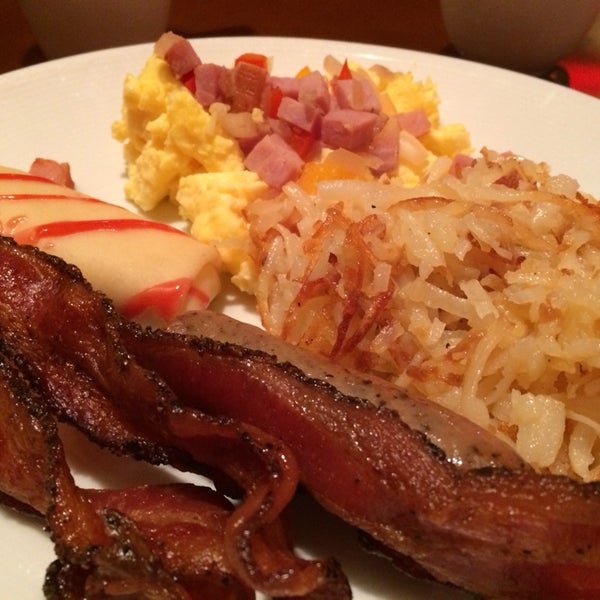 River City Grille Marriott - American Restaurant