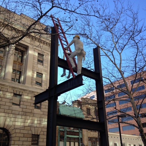 Mary Roebling Building - Government Building in Trenton