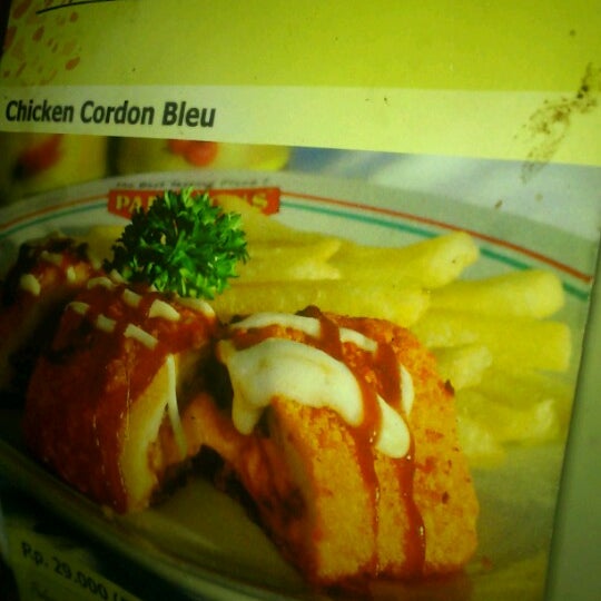 paparon's pizza (ada swalayan kudus)