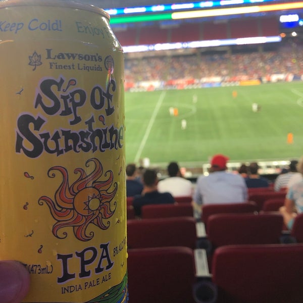 Photos at Putnam Club - Arts and Entertainment