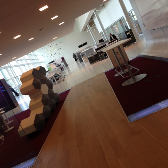 Photos at Steelcase University Learning Center - 8 tips