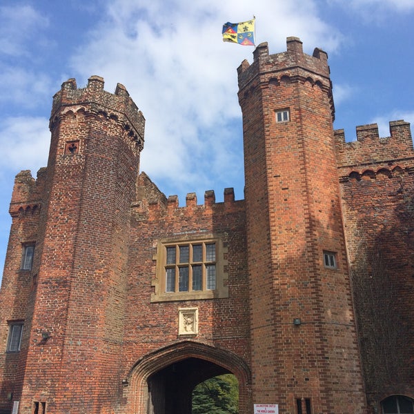 Lullingstone Castle and The World Garden - Historic and Protected Site ...