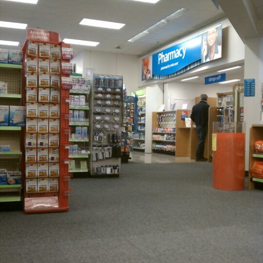 CVS pharmacy - 156 visitors