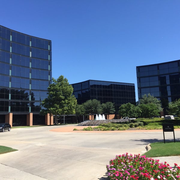 Photos at Alcon Laboratories - 5 tips from 476 visitors