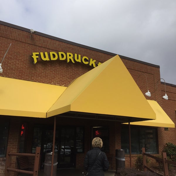 Fuddruckers - 5 tips from 643 visitors