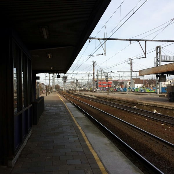 Spoor 9 - Platform
