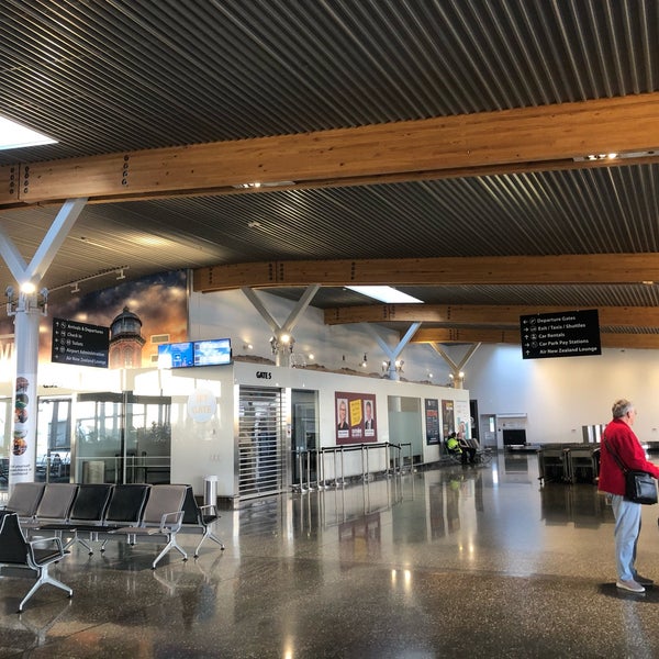 Invercargill Airport (IVC) - Airport Ave.