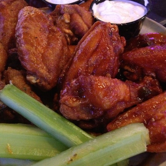Pluckers Wing Bar - North Shoal Creek - Austin, TX