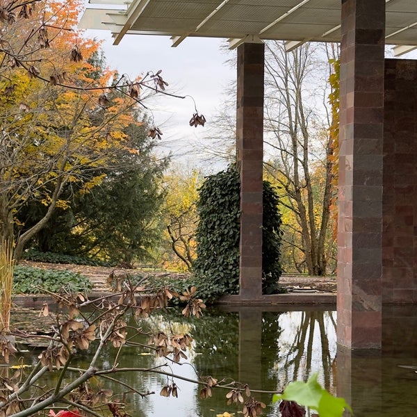 Fondation Beyeler - Art Museum in Riehen