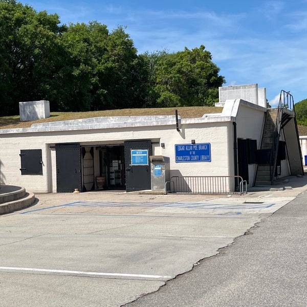 Edgar Allan Poe Library - 1921 I'On Ave