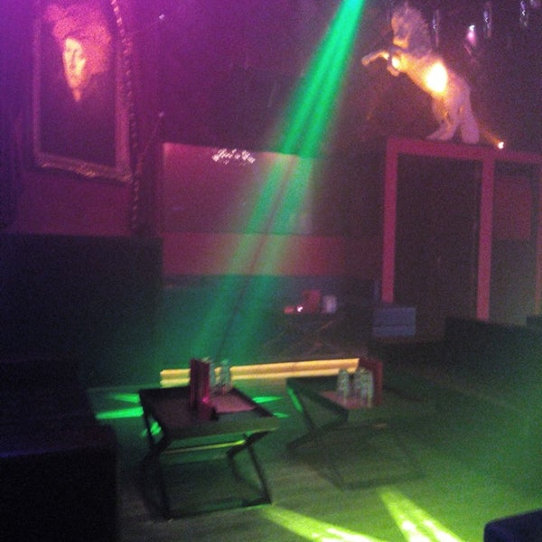 Pangaea Lounge Delhi - Night Club in New Delhi