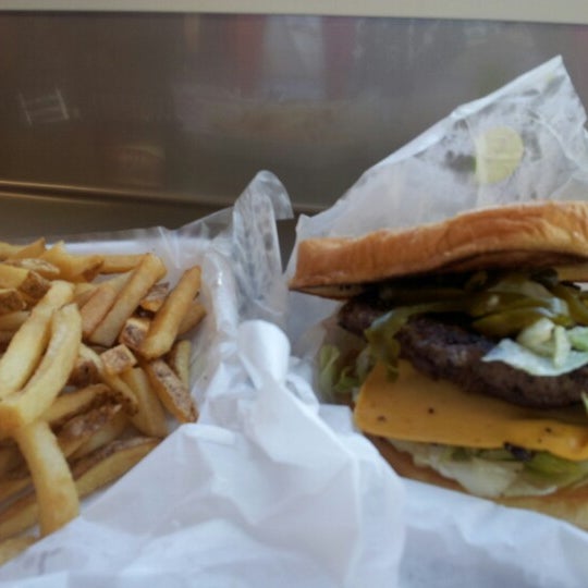 Zesty Burger - Burger Joint in Lufkin