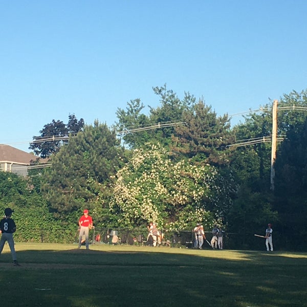 Marblehead High School - High School in Marblehead