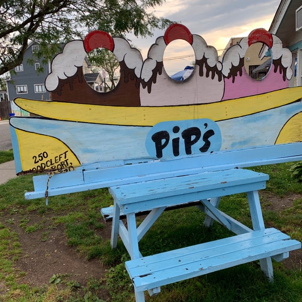 Pip's Ice Cream Parlor - 5 tips from 399 visitors