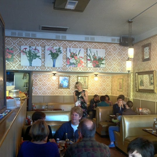 Juniors Cafe - 25 tips