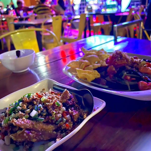Analog Bar - อนาล็อก บาร์ นครสวรรค์ - Restaurant