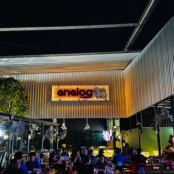 Analog Bar - อนาล็อก บาร์ นครสวรรค์ - Restaurant