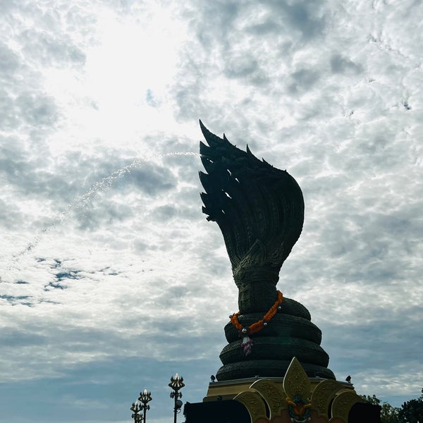 The Naga Monument : The Serpent Statue (King of Snake) - Monument ...
