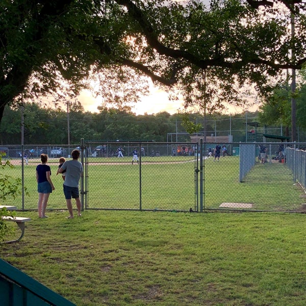 Balcones Baseball Field - 3106 Adelphi Ln