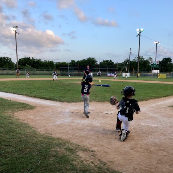 Balcones Baseball Field - 3106 Adelphi Ln