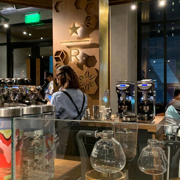 Starbucks Reserve, Westgate