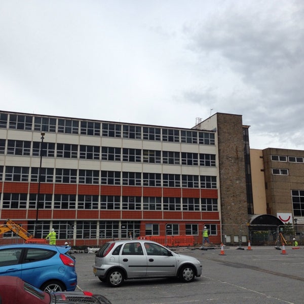 Merthyr College Logo