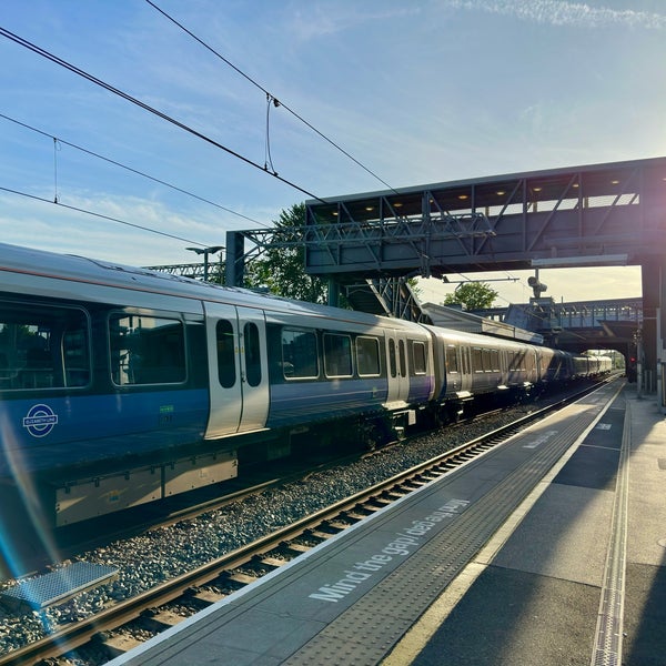 Photos at Hayes & Harlington Railway Station (HAY) - 24 tips