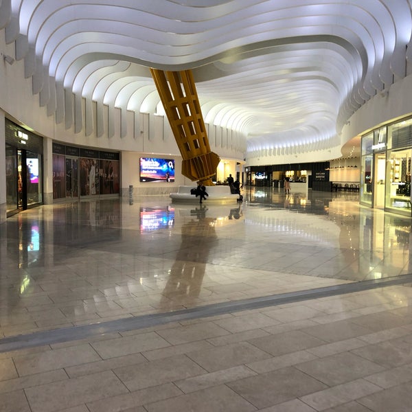 Outlet Shopping at The O2 - 4 tips from 456 visitors