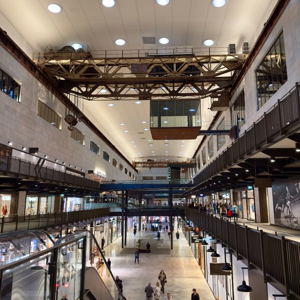 Turbine Hall B - 188 Kirtling St