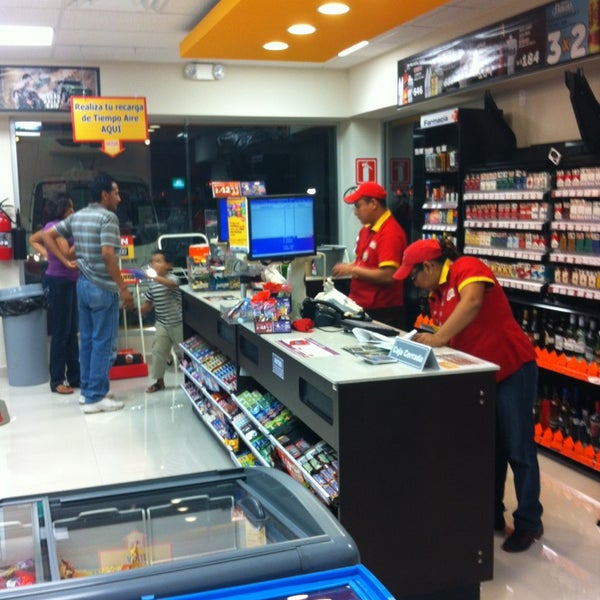 Oxxo Naranjito - Convenience Store