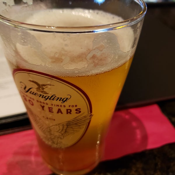 Three B's Bar & Bistro - Bar in Lakehurst