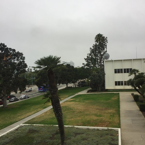 Photos at Los Angeles Superior Santa Monica Courthouse - Courthouse in ...