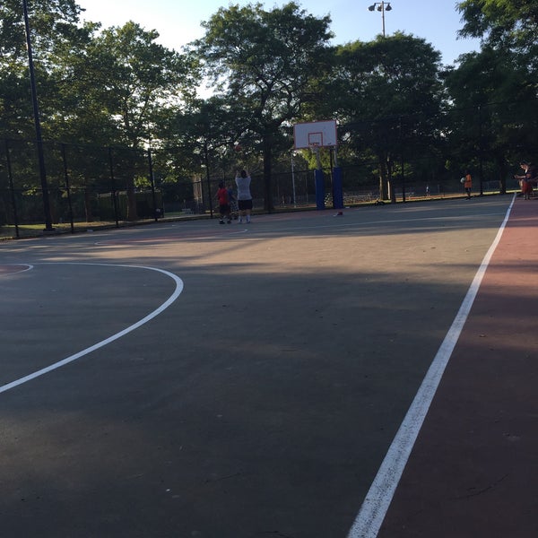 Are Dogs Allowed At Cantiague Park