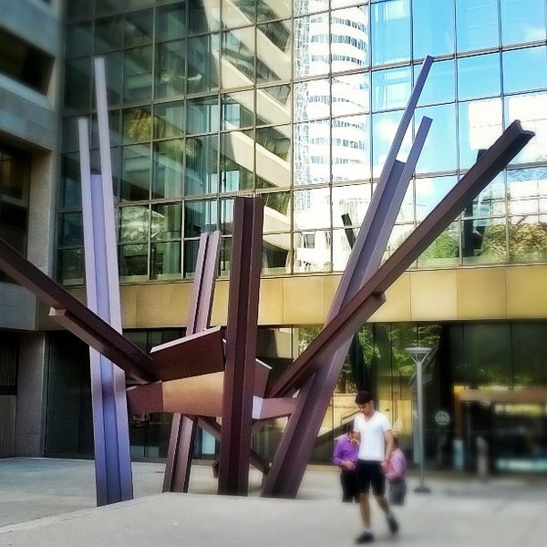 Bell Trinity Square (North Tower) - 483 Bay Street