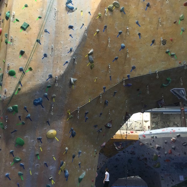 Toronto Climbing Academy - O'Connor - Parkview - 5 tips from 260 visitors