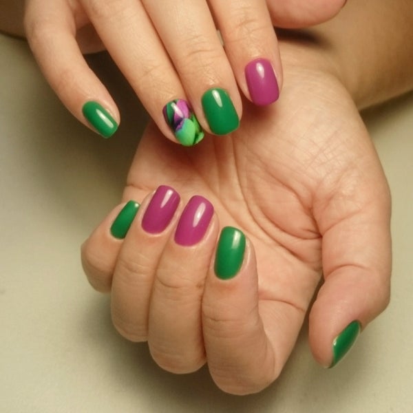 Monaco Nails - Nail Salon in Округ № 65