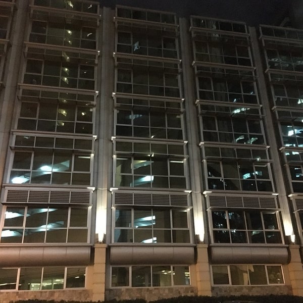 FEU Makati - University in Makati City