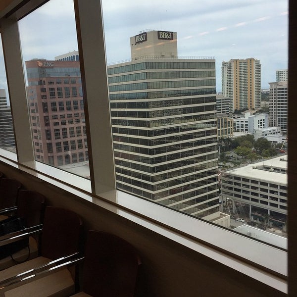 Wells Fargo - Flagler Heights - Fort Lauderdale, FL
