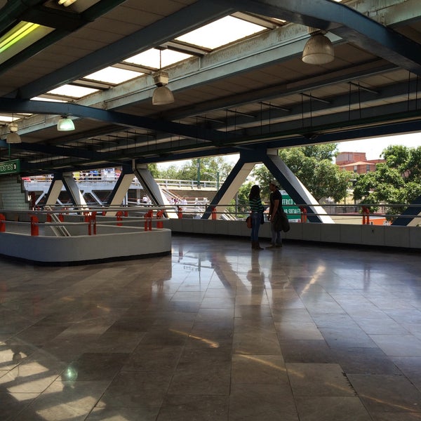 Photos at Metro Aculco - 8 tips from 1351 visitors