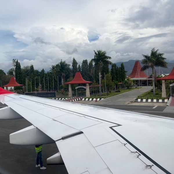 Presidente Nicolau Lobato International Airport (DIL) - Comoro